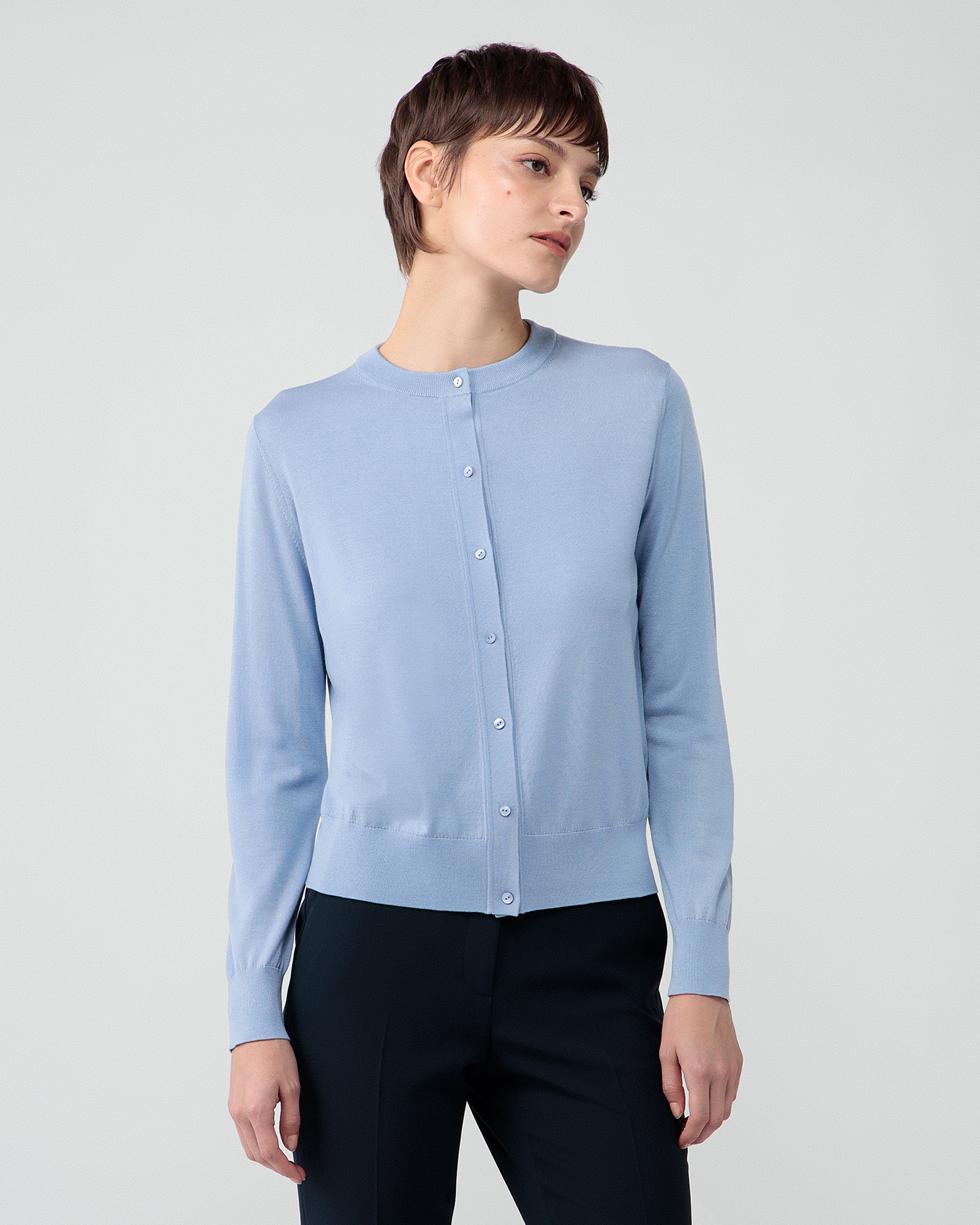 一部限定カラー Lawrence Luz Cardigan | Theory luxe[セオリーリュクス]公式通販サイト