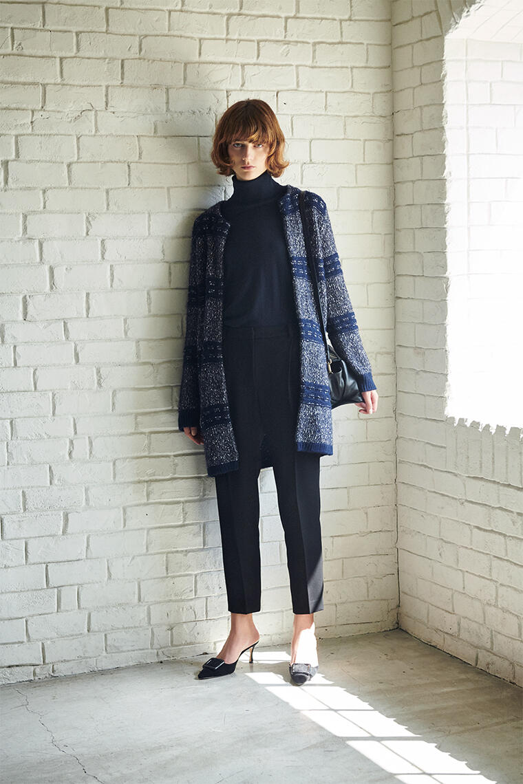 WARM IN YOUR SWEATERS | Theory luxe(セオリーリュクス)公式 WARM IN YOUR SWEATERS | Theory luxe(セオリーリュクス)公式